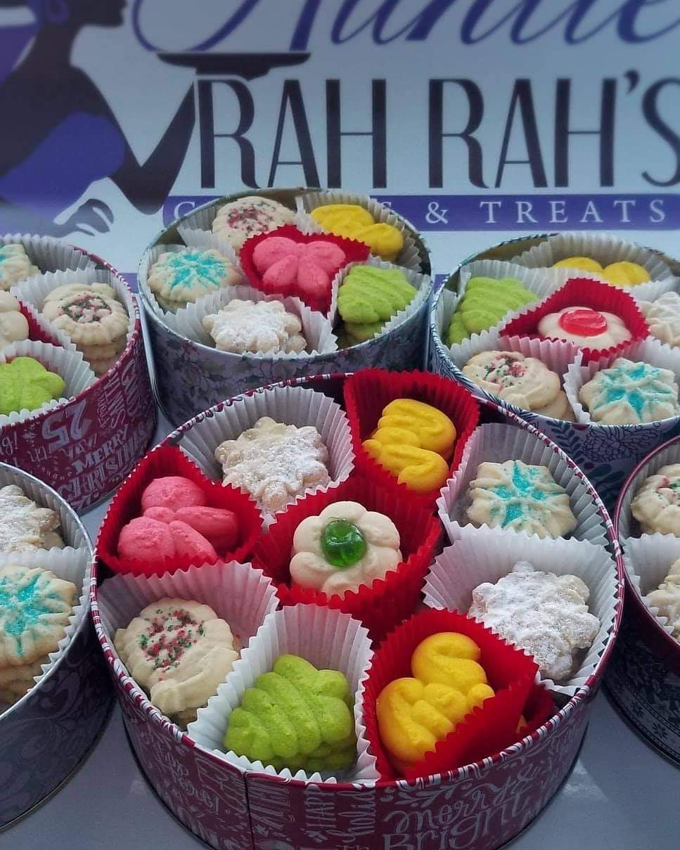 Fresh baked cookies – Auntie Rah Rah's Cookies & Treats